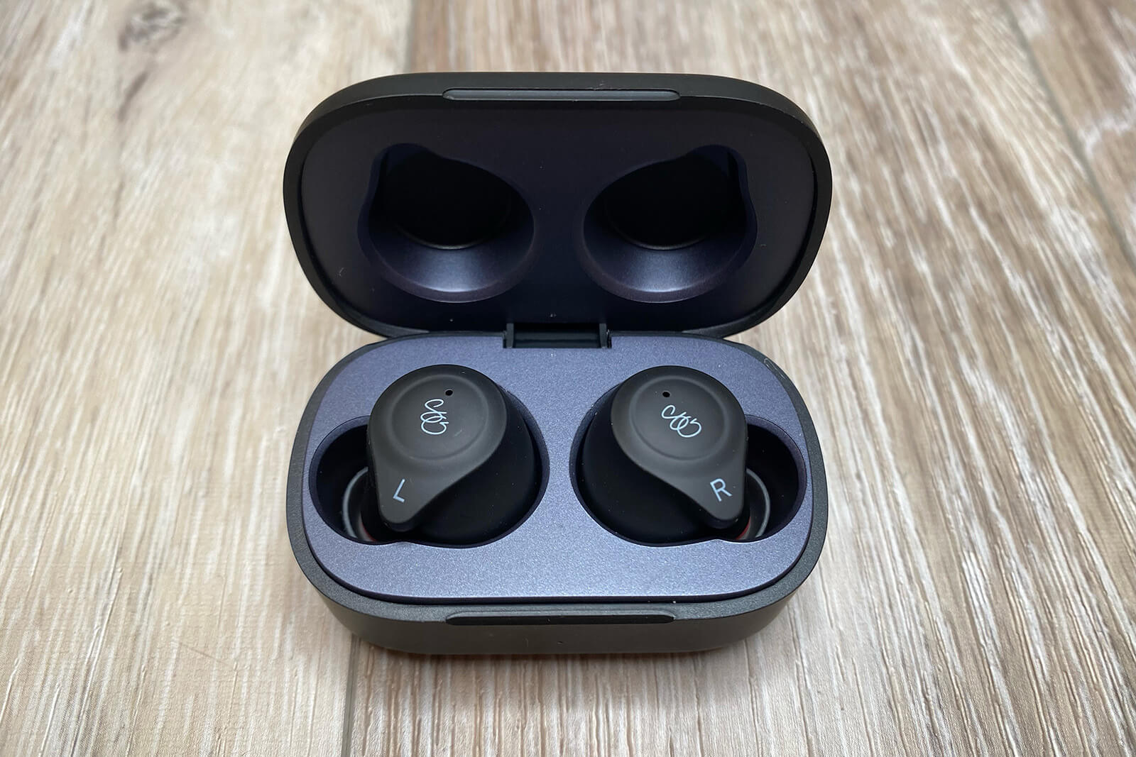 Sounds Good Wireless Earbuds | LexiYoga